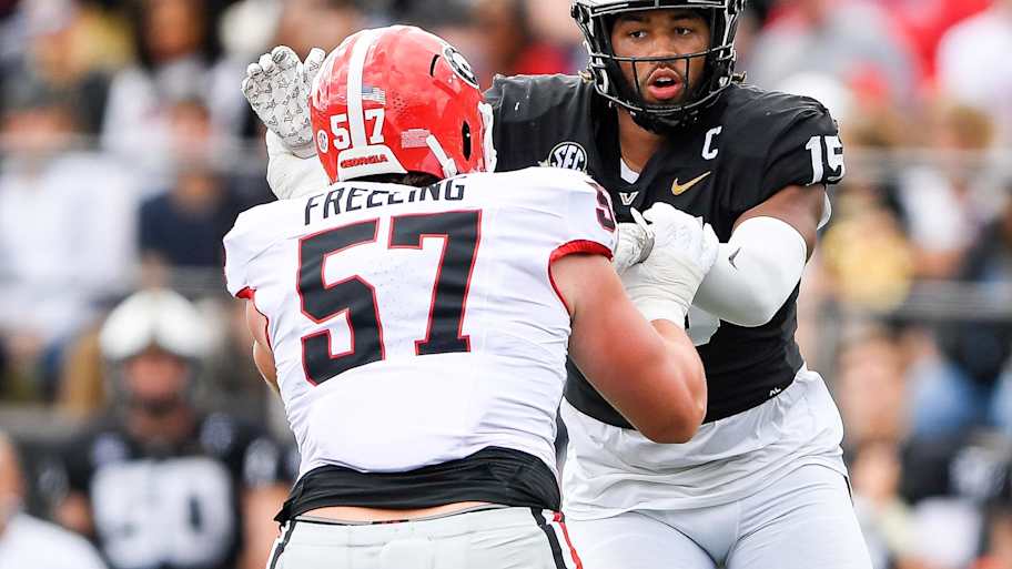 Georgia Bulldogs offensive lineman Monroe Freeling announces 2026 NFL ...