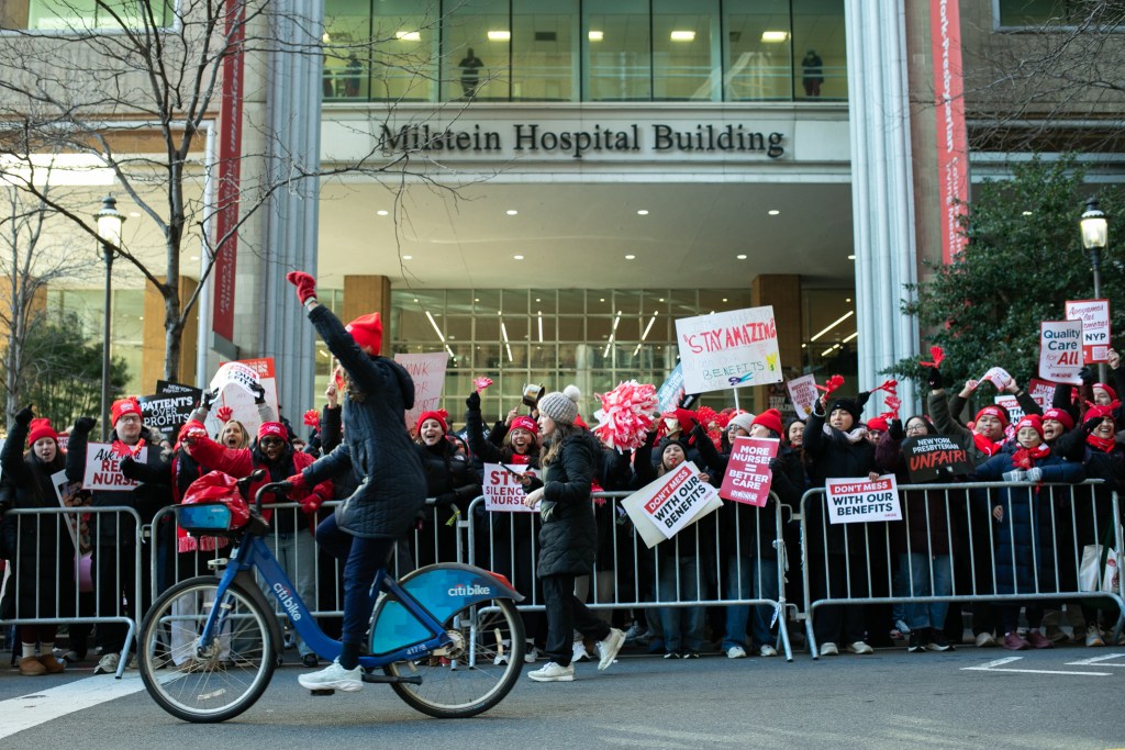 Thousands of nurses strike at three NYC private hospitals as bargaining ...