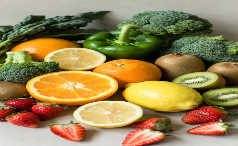 How much vitamin C do you really need every day? Experts explain the ...