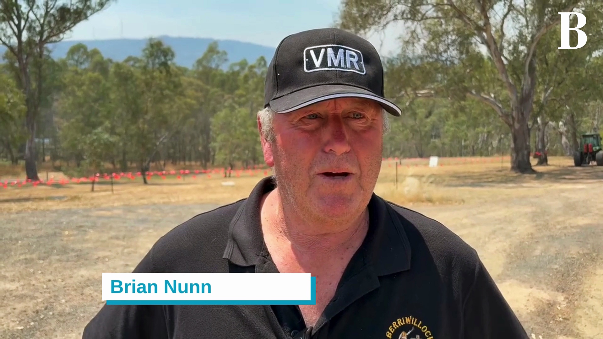 'All I had was a straw broom': defending Harcourt against the flames