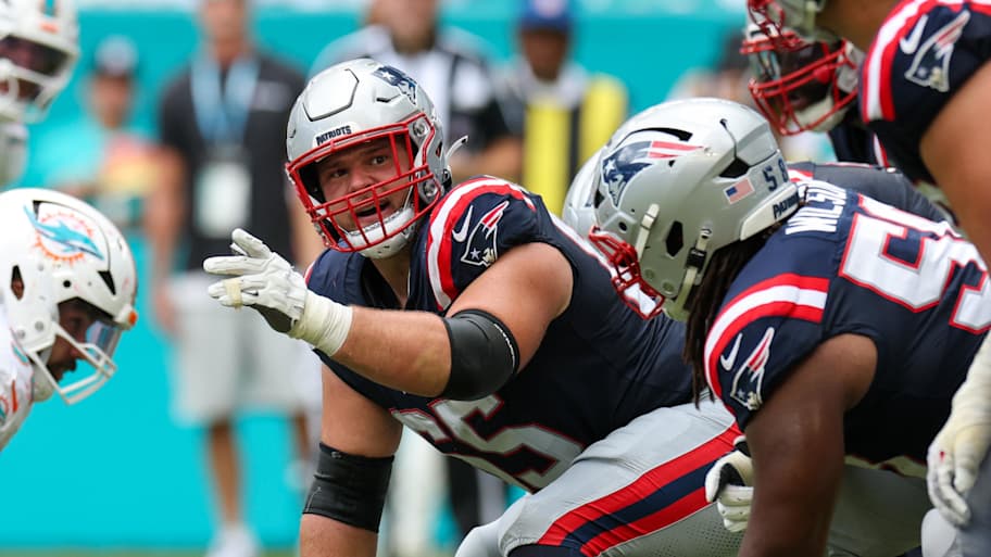 Patriots center played through illness in wild card win