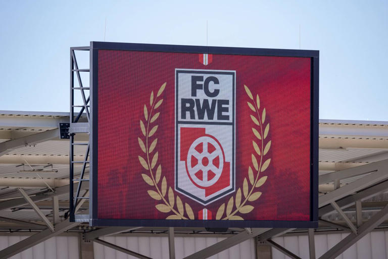 Entscheidung gefallen! Dicke Klatsche für Bosse von Rot-Weiß Erfurt