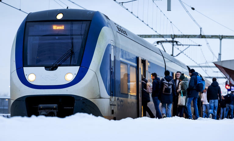 Hoge aantal NS-appgebruikers zorgde voor technische storingen tijdens ...