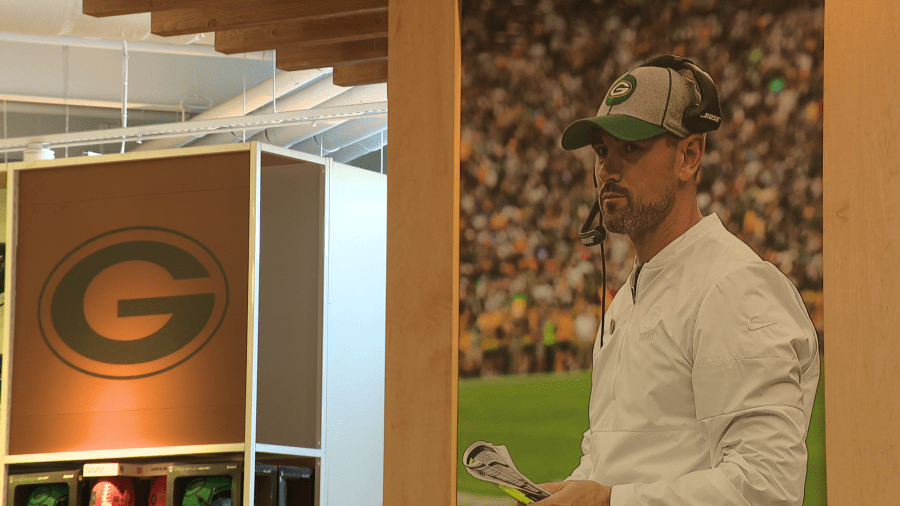 Packers fans reflect on playoff loss, future of coaching staff