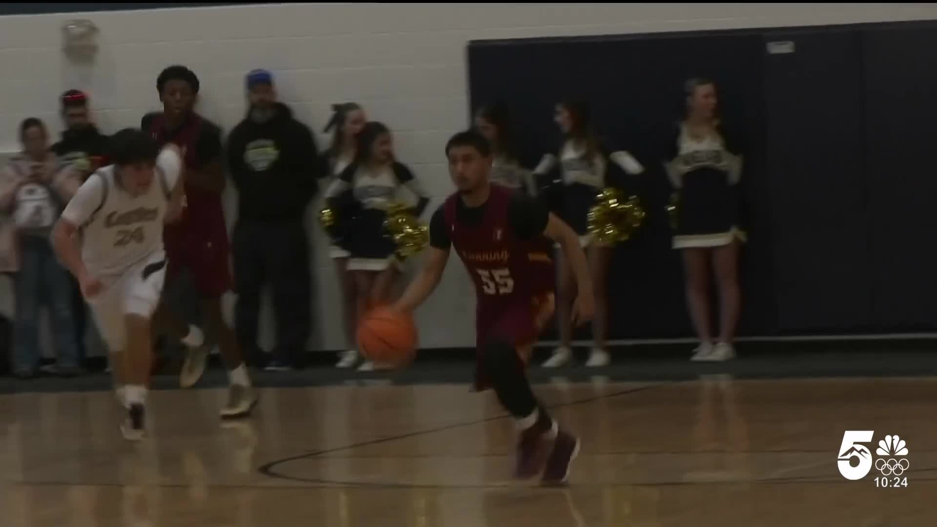 Banning Lewis blows past Vanguard behind third quarter surge