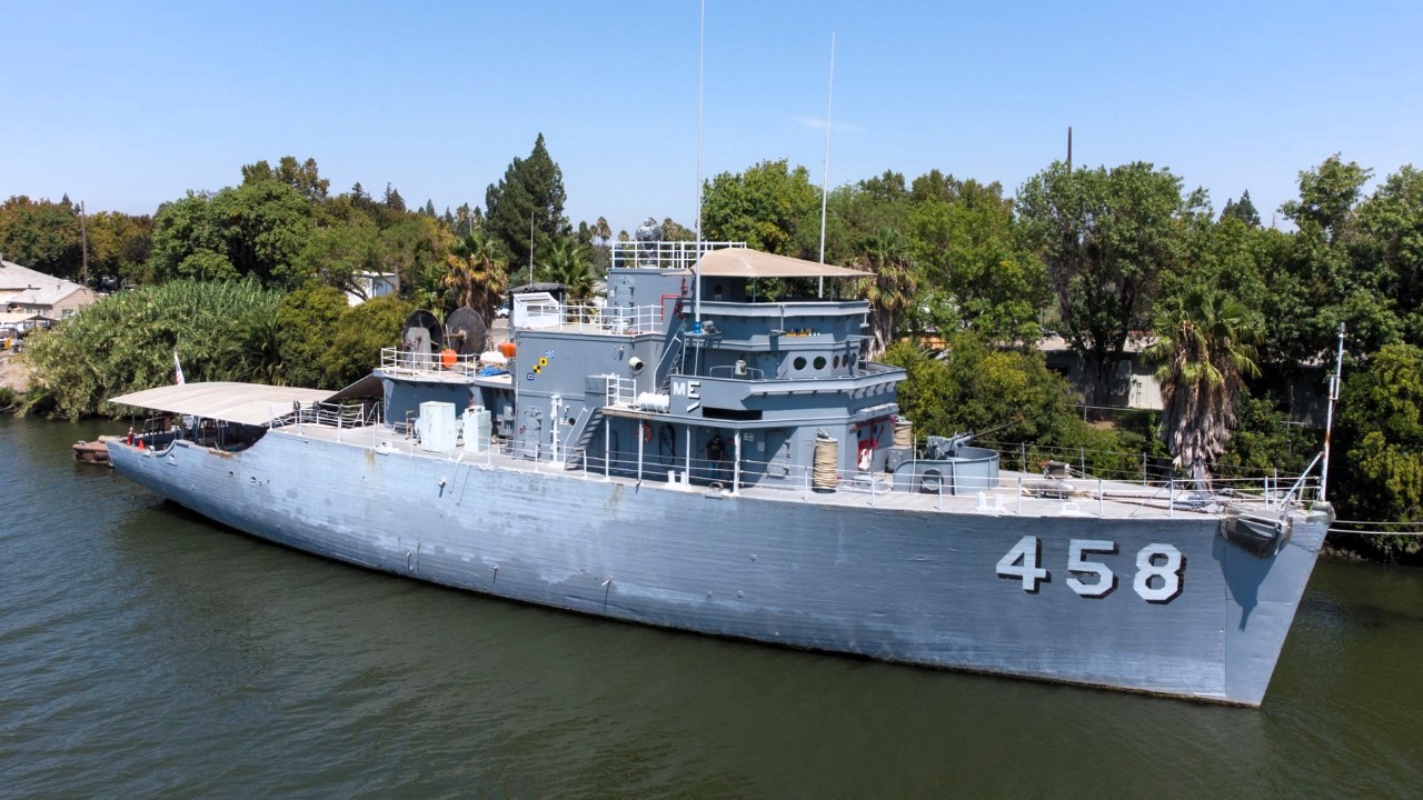 A very rare Navy ship is being rebuilt for 2026, and it’s a big deal