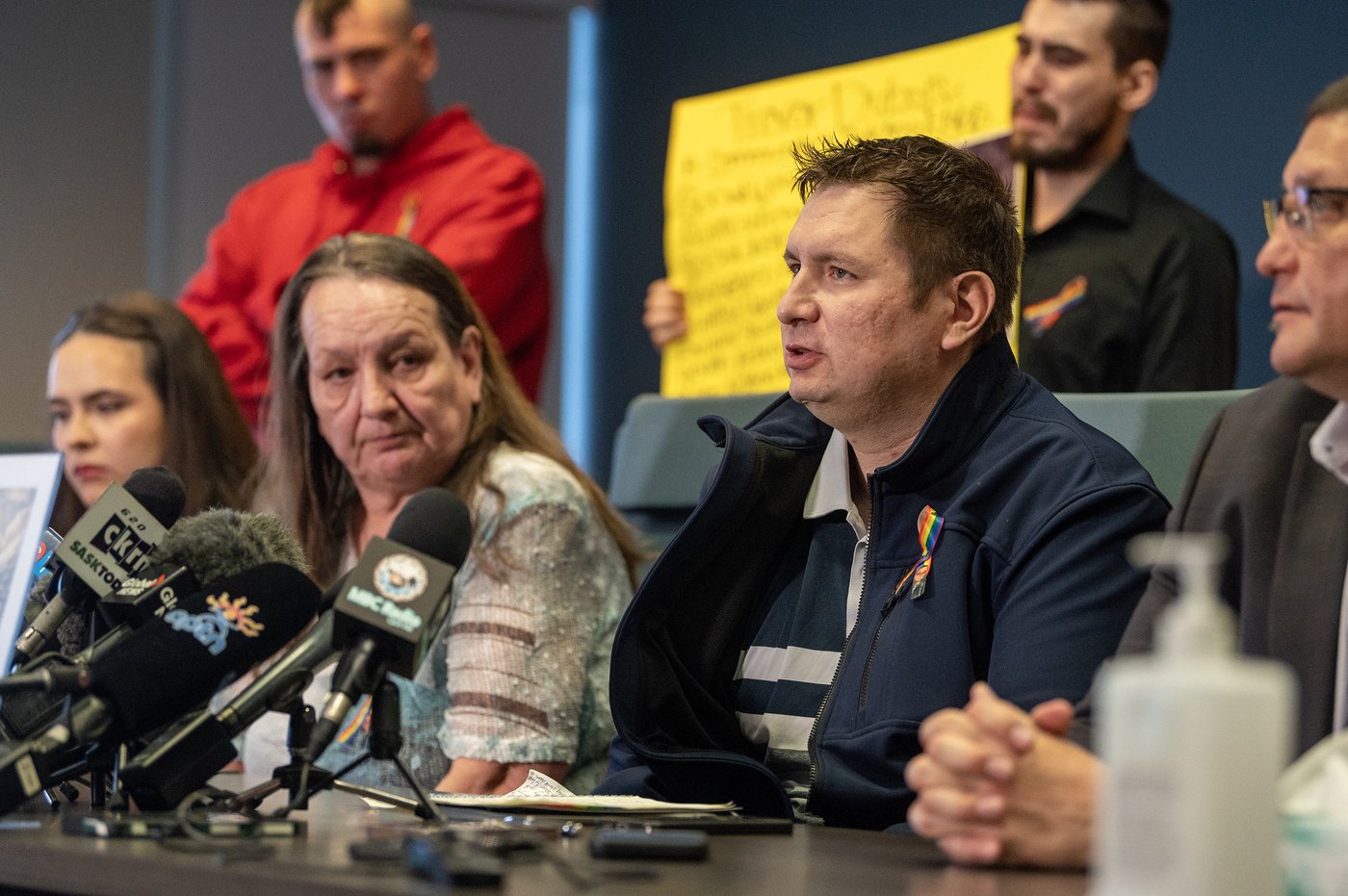 Family, police dispute imitation firearm in altercation death in ...