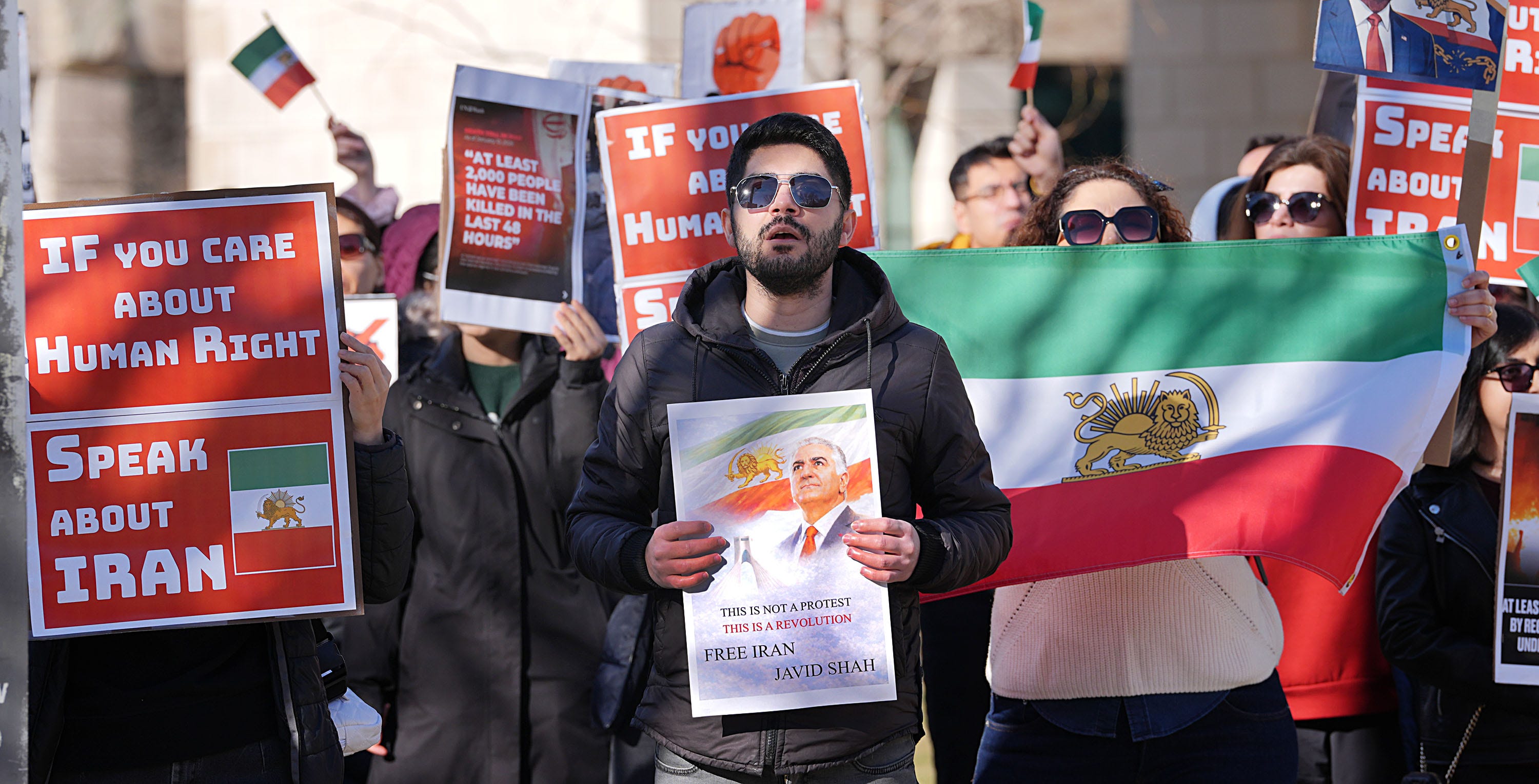 ISU Iranian group leads demonstration in solidarity with Iranian people