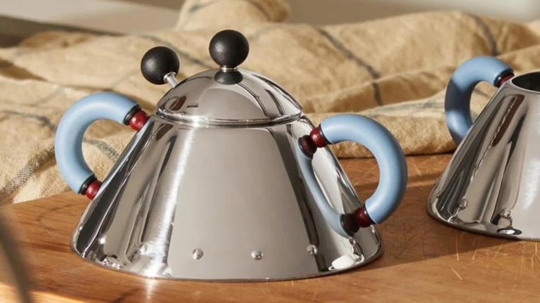 17 Amazon finds for an '80s-inspired kitchen