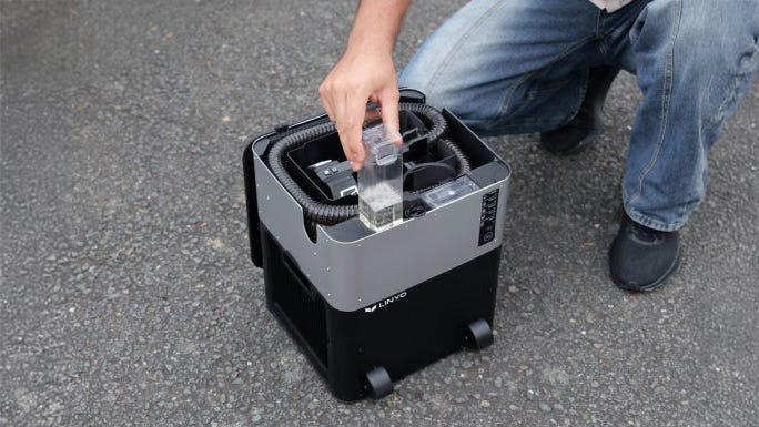 This cordless car wash uses less water than a toilet flush