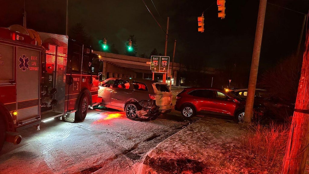 Ann Arbor fire truck struck at accident scene, minor injuries reported