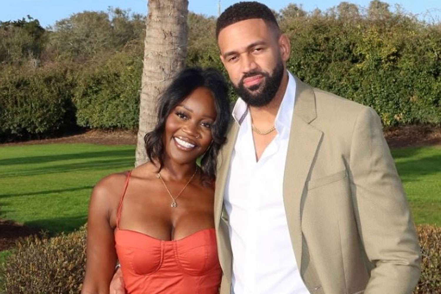 Love Is Blind alums AD Smith and Ollie Sutherland welcome first baby ...