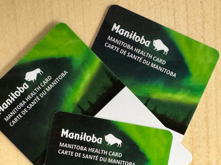 Digital health card now available for Manitobans
