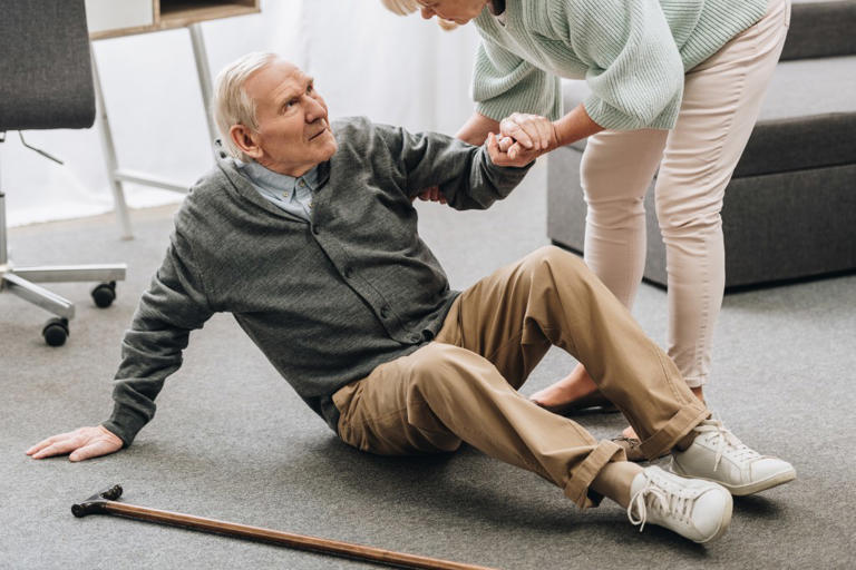These brain-altering meds linked to falls and confusion are being ...