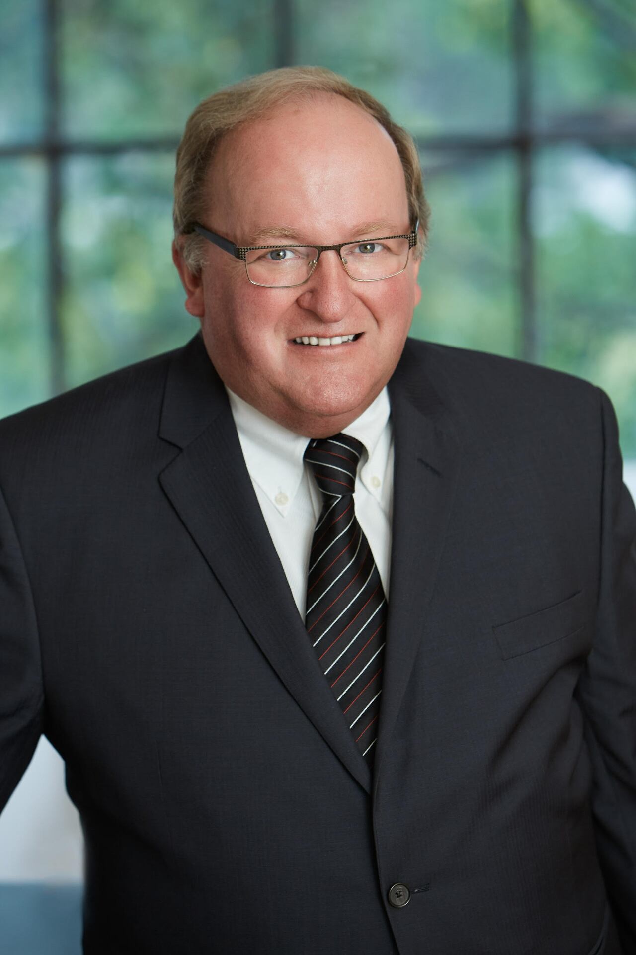 Air Canada worker trapped in baggage hold of Toronto-to-Moncton plane ...