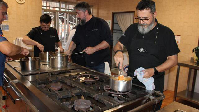 Sesenta participantes en el concurso nacional de callos, cuya final ...