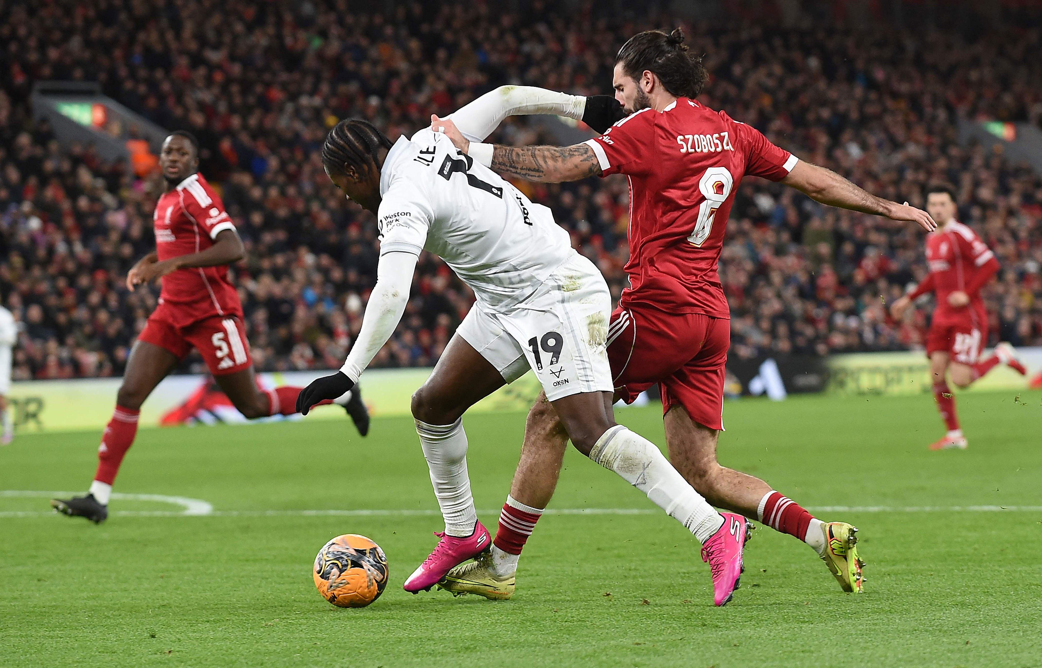 Liverpool vs Barnsley live online: score, stats, goals & updates | FA ...