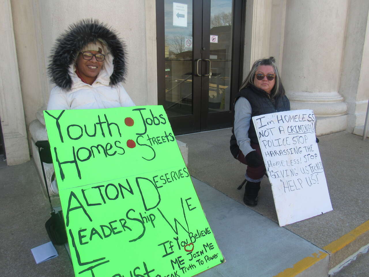 Alton business owner stages City Hall protest, calls for youth center ...
