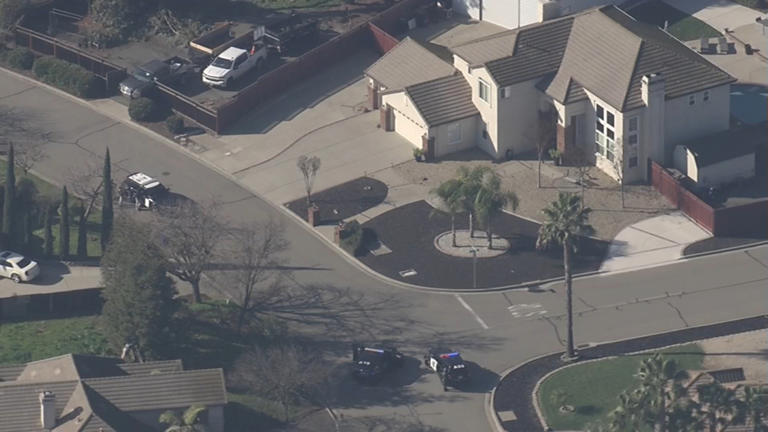 Oakley neighborhood no longer on lockdown after hourslong standoff ...