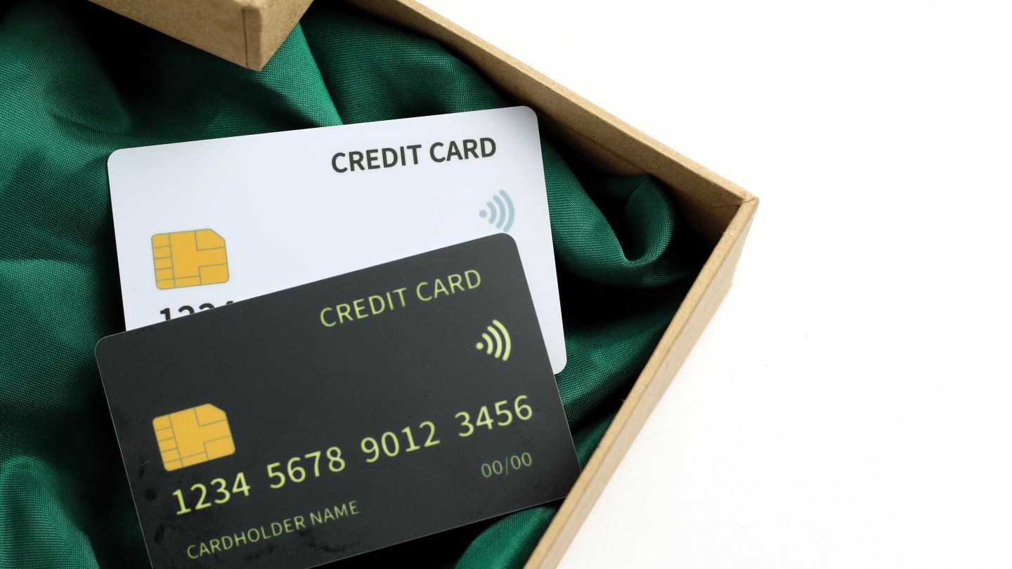 Burgopak designs dual-slide bank card packaging for Emerge