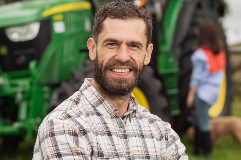 ITV Emmerdale's Kelvin Fletcher stuns fans with snap of rarely-seen brother