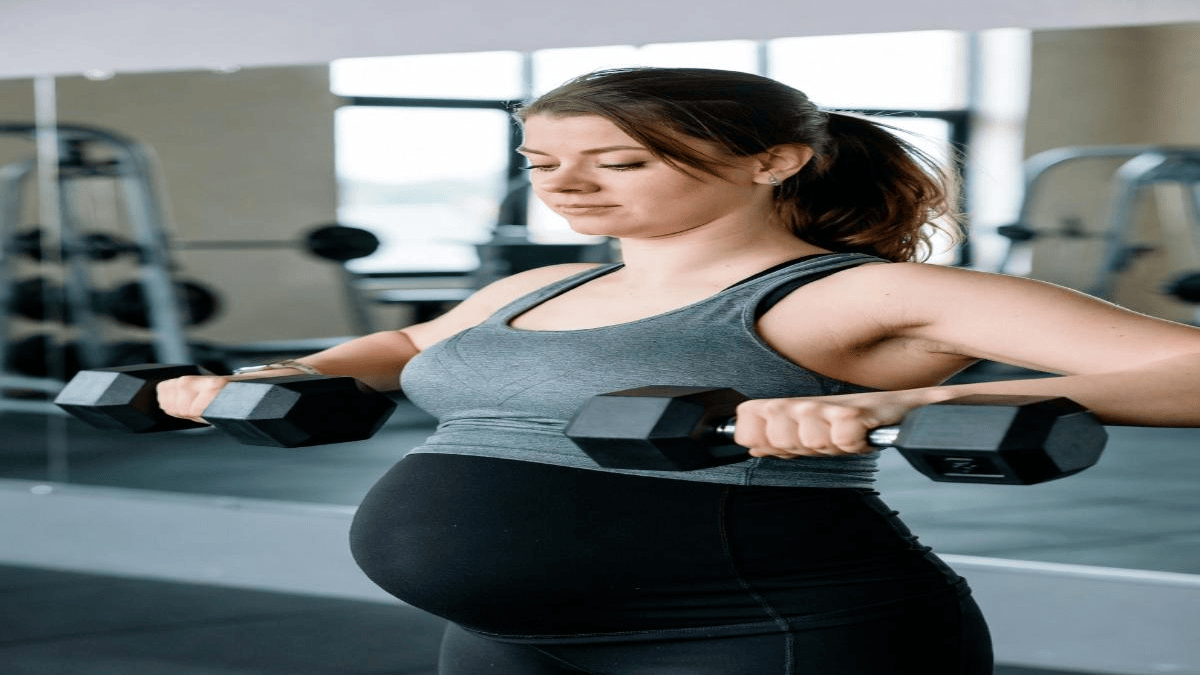 Yes, You Can Lift Weights During Pregnancy Heres What Experts Say You ...