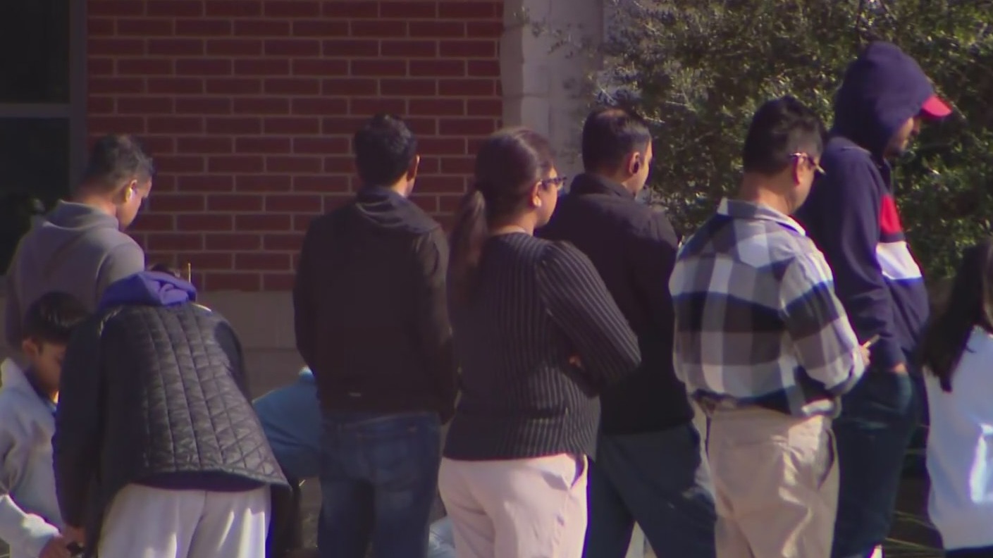 Frisco ISD parents faced long pickup lines after online threat put ...