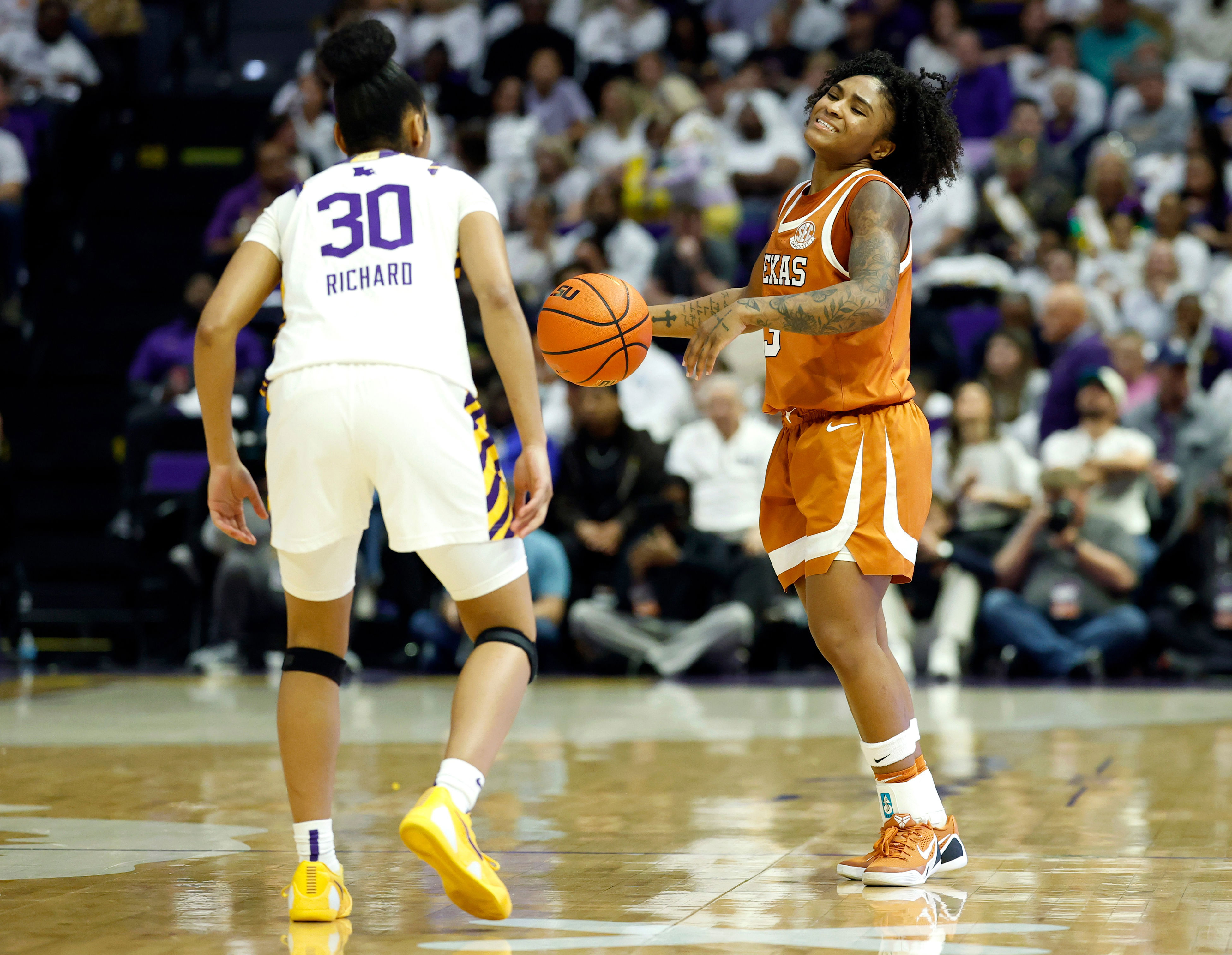 AP Top 25 poll discussion: After another week of upsets in women’s ...