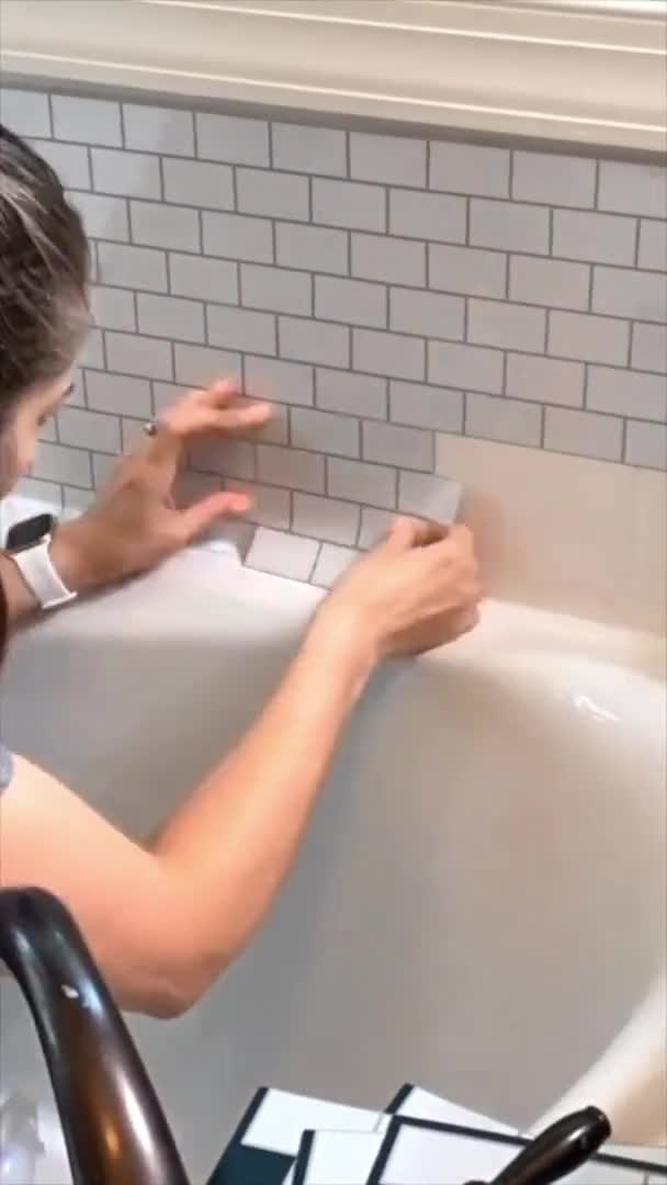 Dollar Tree bathroom decor hack!