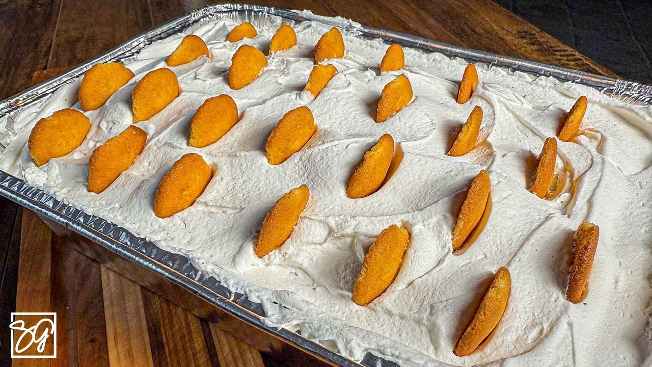 You'll love this banana pudding cake recipe!