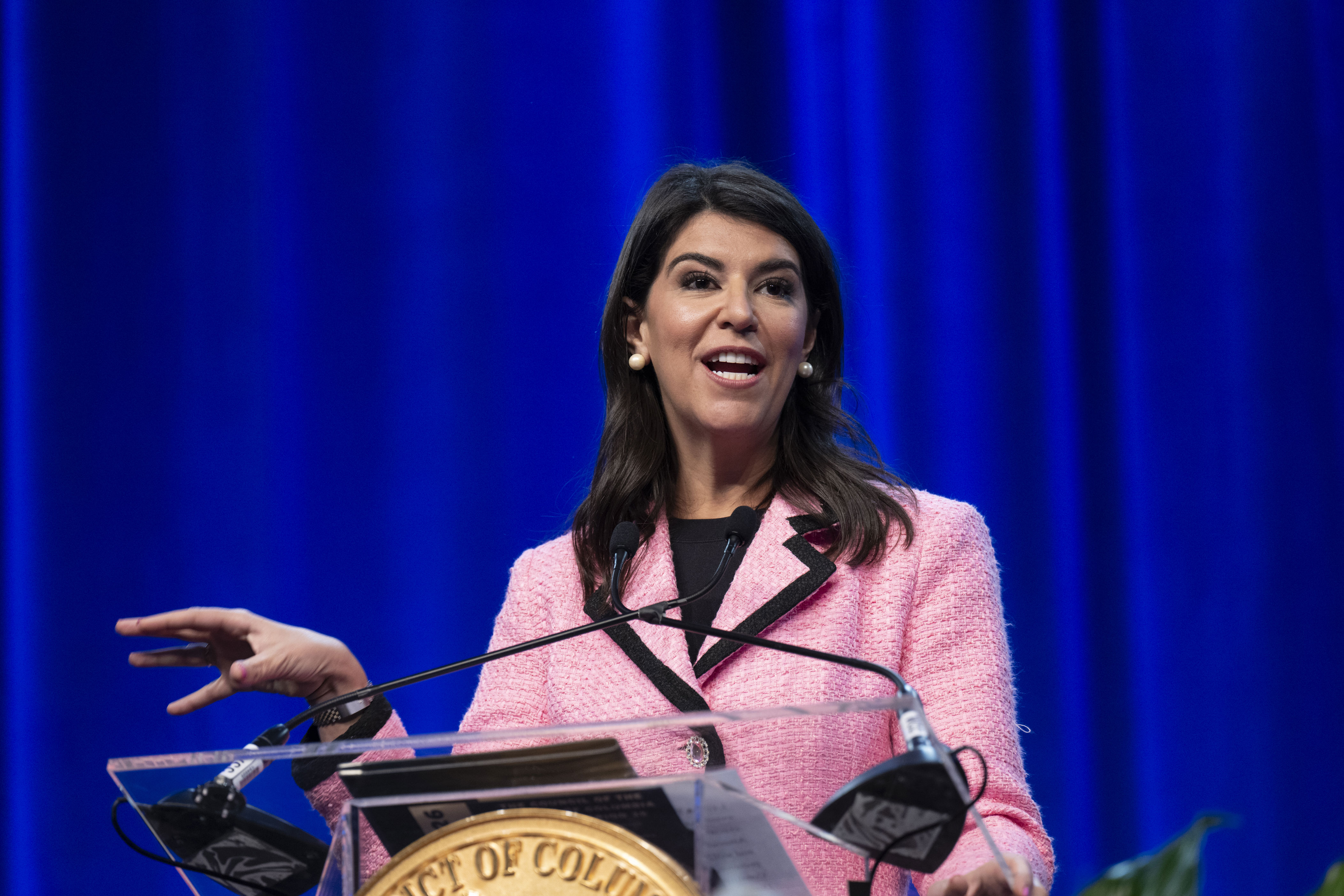 Lawmaker questions about immigrant arrests go unanswered by D.C. police