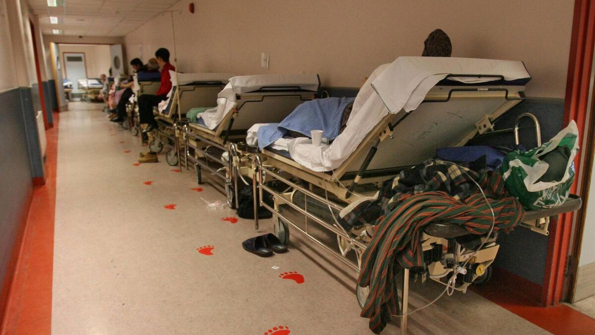 Long waiting lists pose 'safety risk' amid ongoing overcrowding in ...