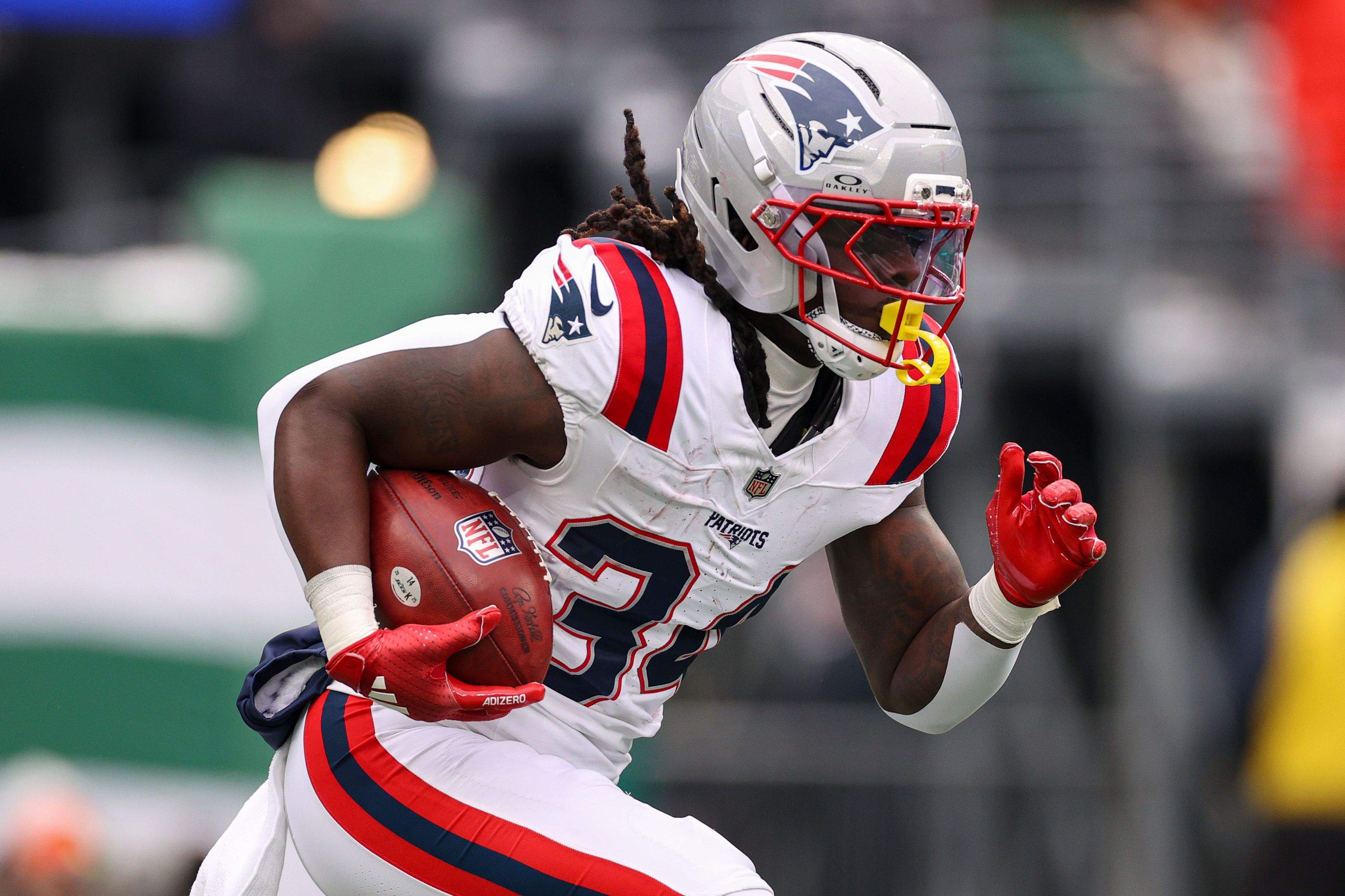 Patriots open 53-man roster spot by waiving running back D’Ernest Johnson