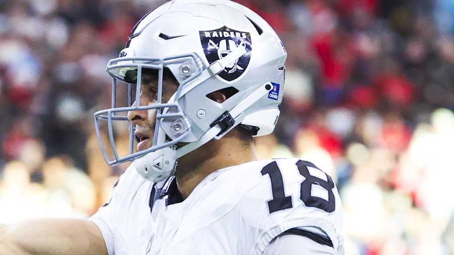 Raiders get their dream quarterback in latest mock draft