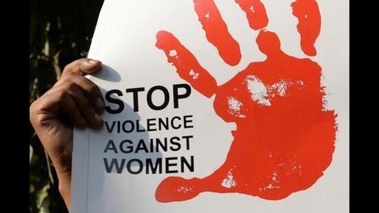 Class 12 Rajasthan girl abducted, gang-raped in moving vehicle; hunt on ...