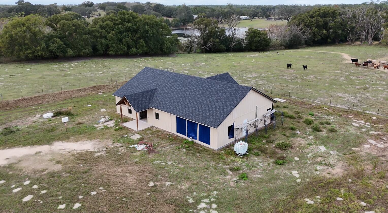 ‘A tremendous amount of stress’: Lake County couple blames homebuilder ...