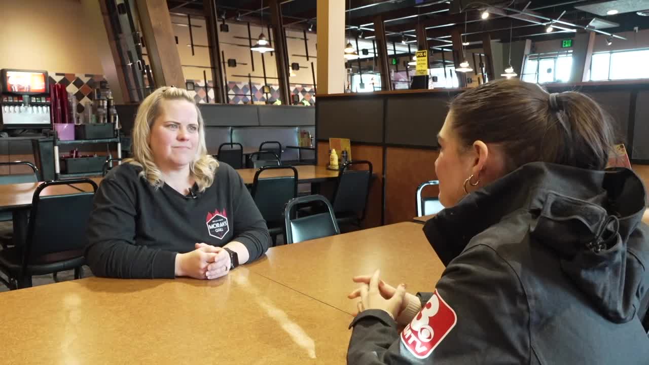 Fake movie prop money scam hits Omaha metro restaurants