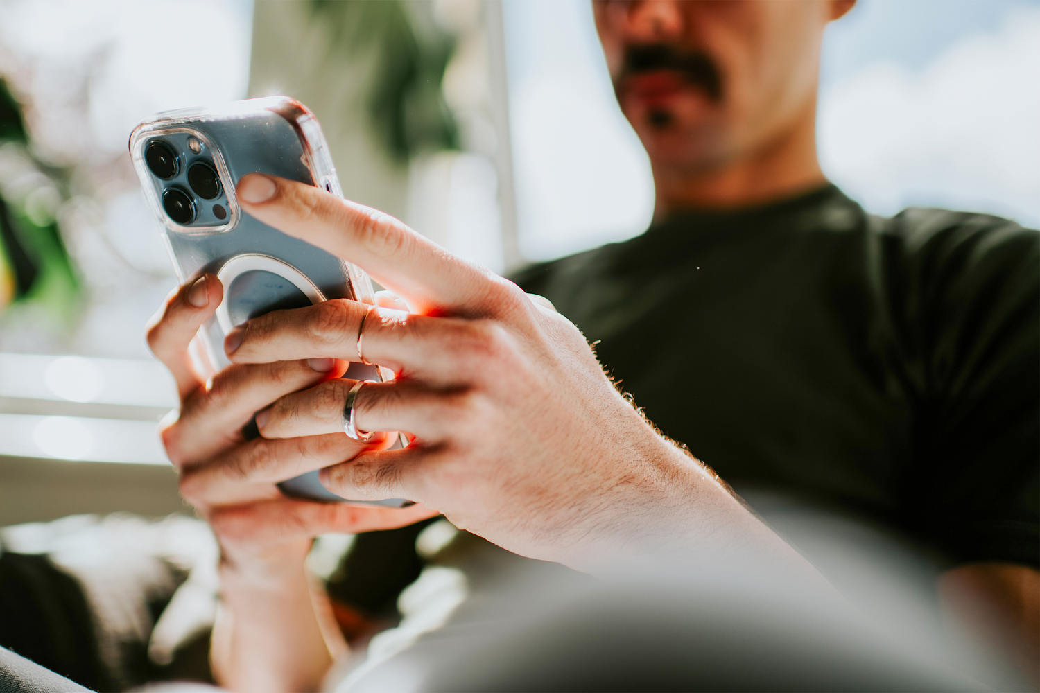 Former congressional employee charged with swiping nearly 250 ...