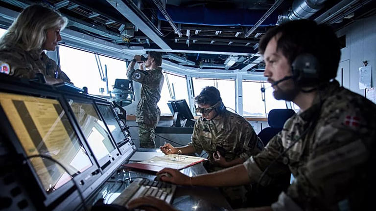 Groenlandia y la OTAN prometen reforzar la seguridad en el Ártico tras ...