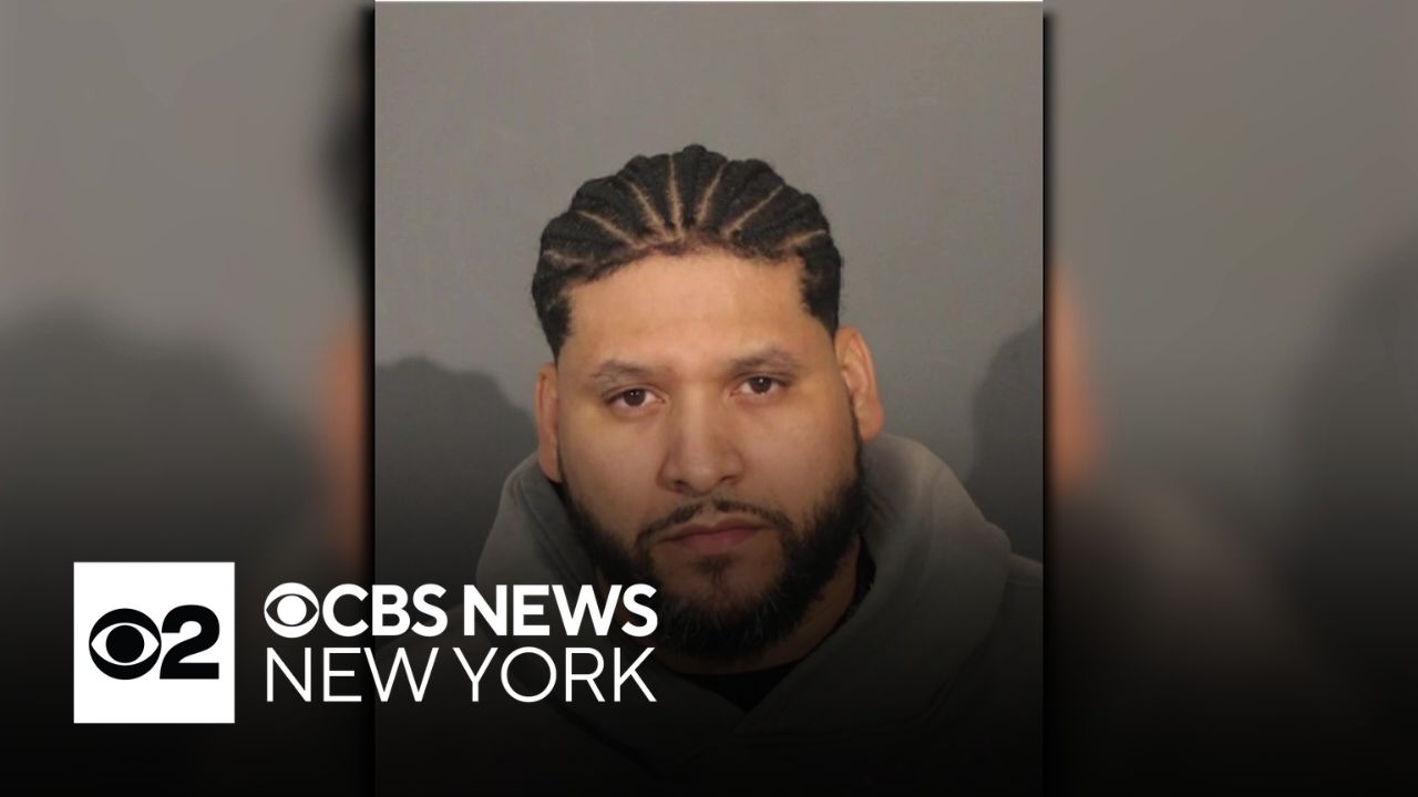 Search continues for suspect in bullet-through-wall deadly shooting in ...