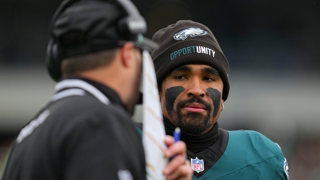 What Jalen Hurts said about Kevin Patullo, AJ Brown after Philadelphia ...