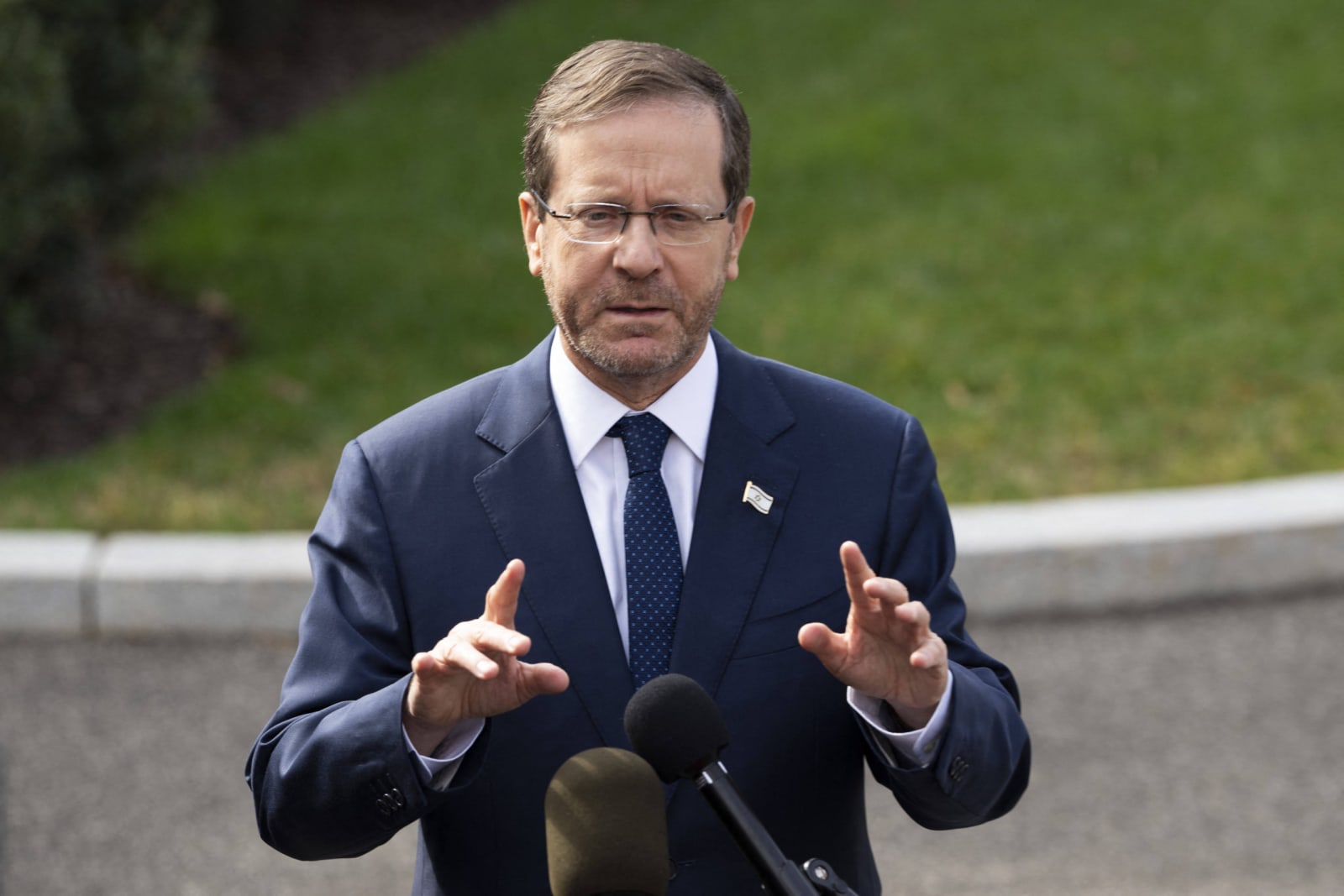 Israel’s president shuts down Trump