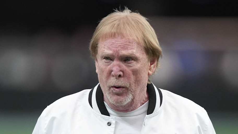 What the Raiders must decide on Geno Smith