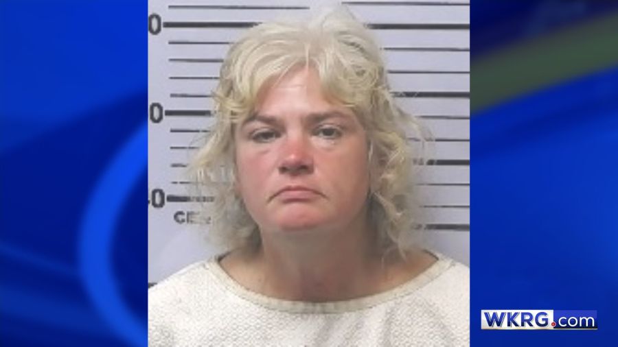 Mobile woman accused of damaging cars and trashing church faces new charges