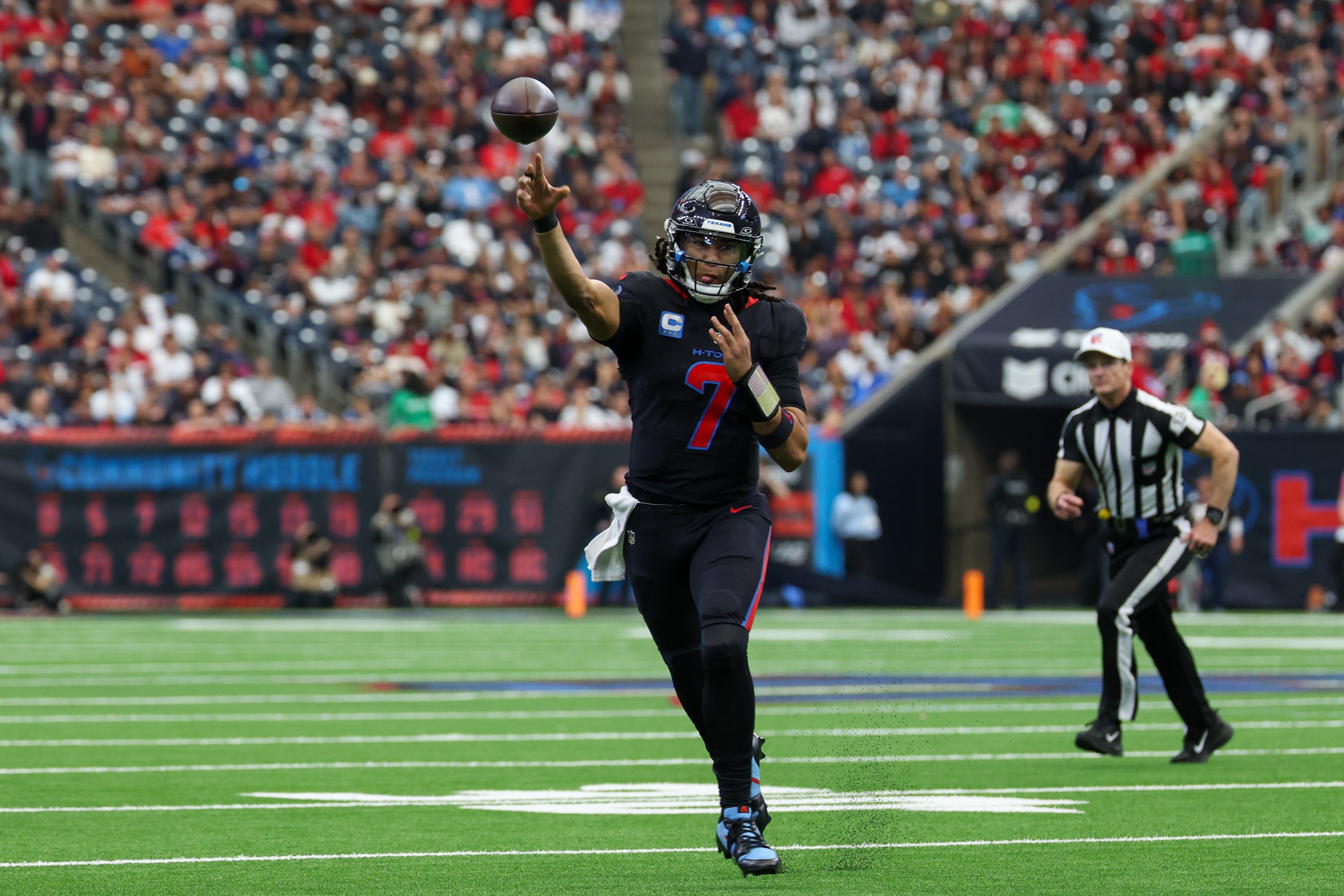 Bet365 bonus code FOX365 scores $200 in bonus bets for Steelers vs ...