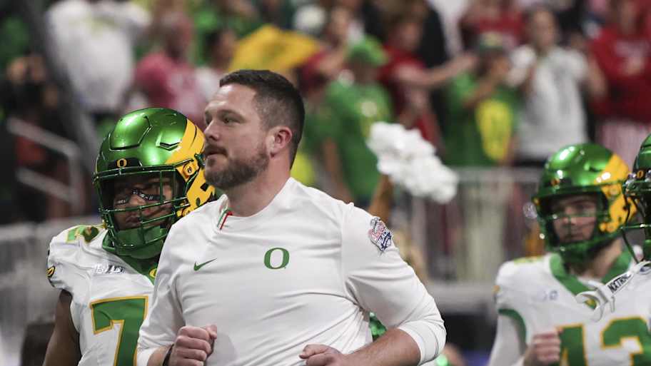 Three biggest questions that will define Oregon's offseason