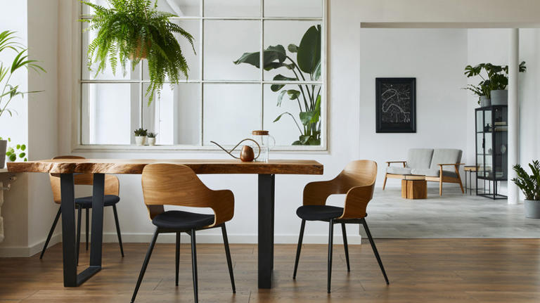 The best way to keep your space organized, according to warm minimalism