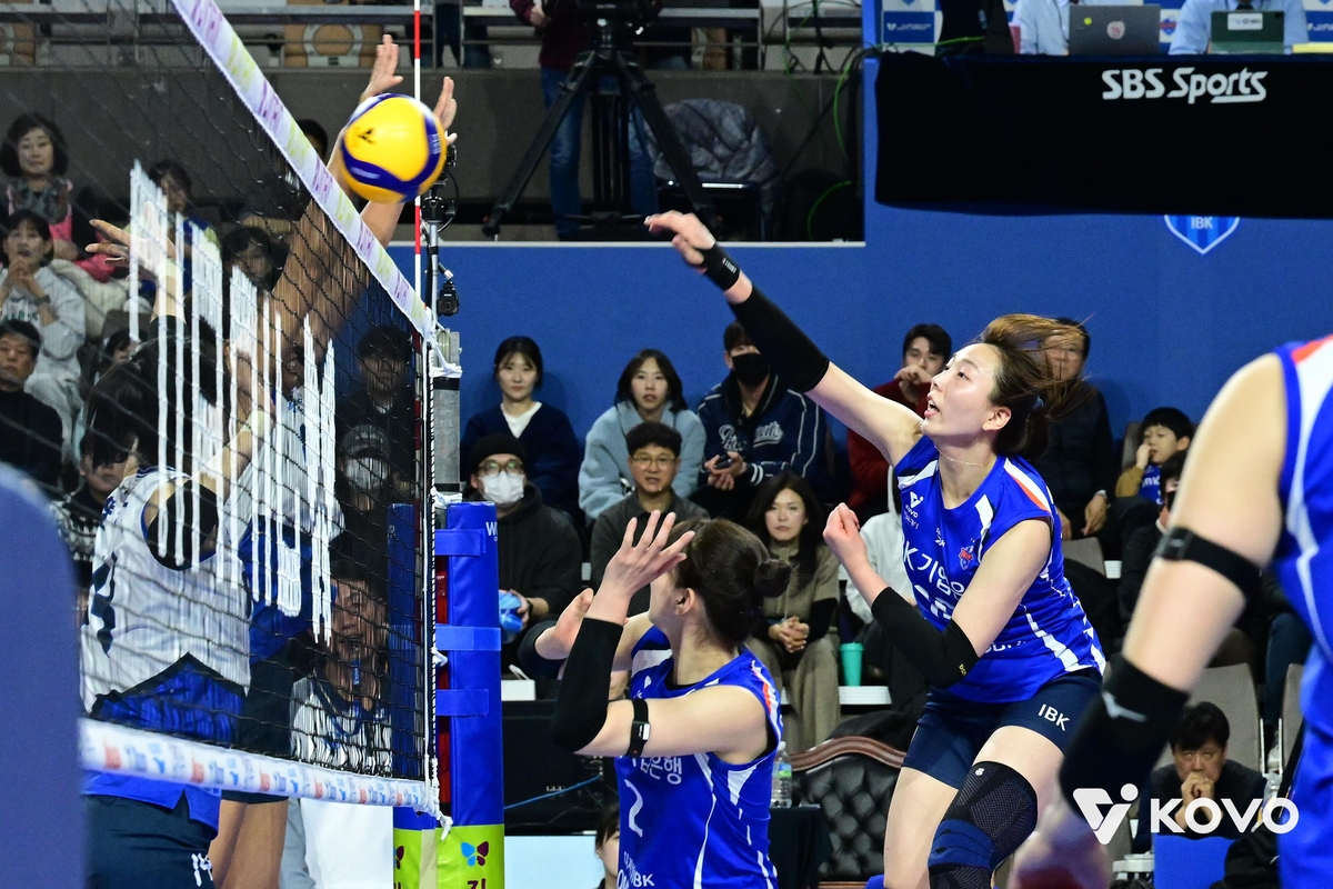여자배구 8년 차 고의정, 기업은행 새 공격 옵션으로 부상