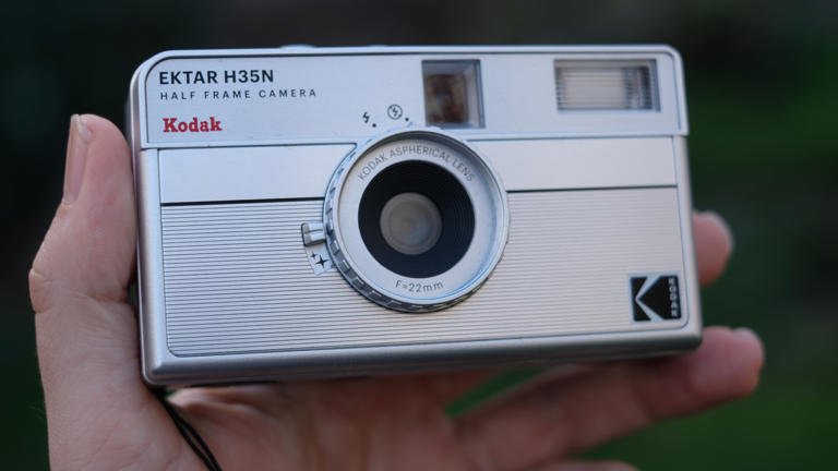 Kodak Snapic A1 review: a premium-ish film point-and-shoot