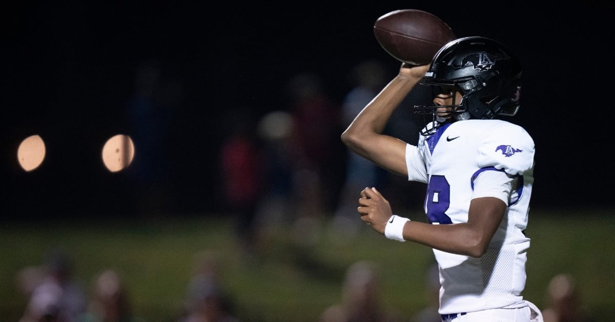 South Carolina offers freshman quarterback standout